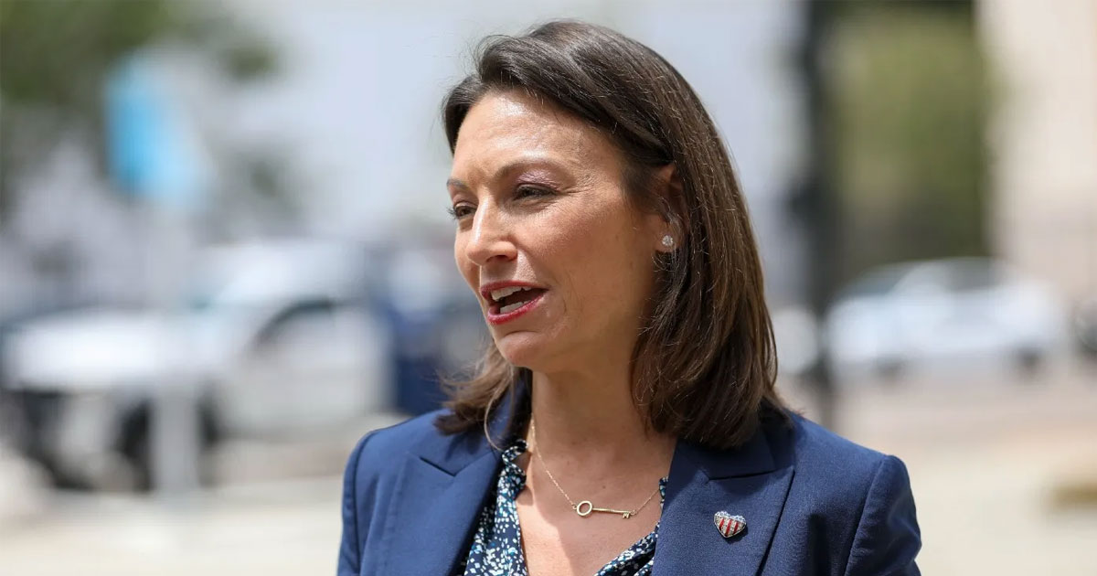 Anti-Gunners Howl in Protest Over Florida’s New Open Carry Status